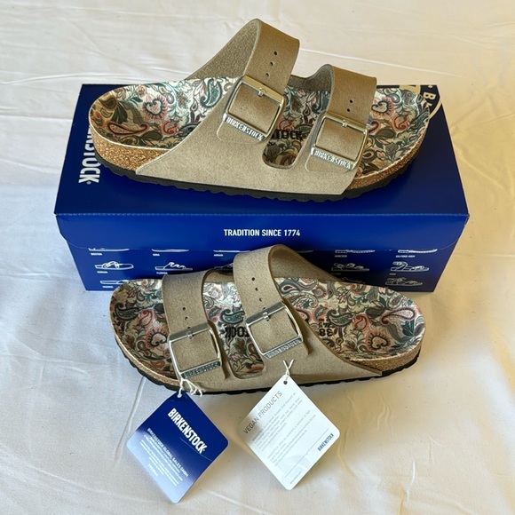 Birkenstock | Shoes | Birkenstock Arizona Bs Gray Taupe Us 7 Km | Poshmark